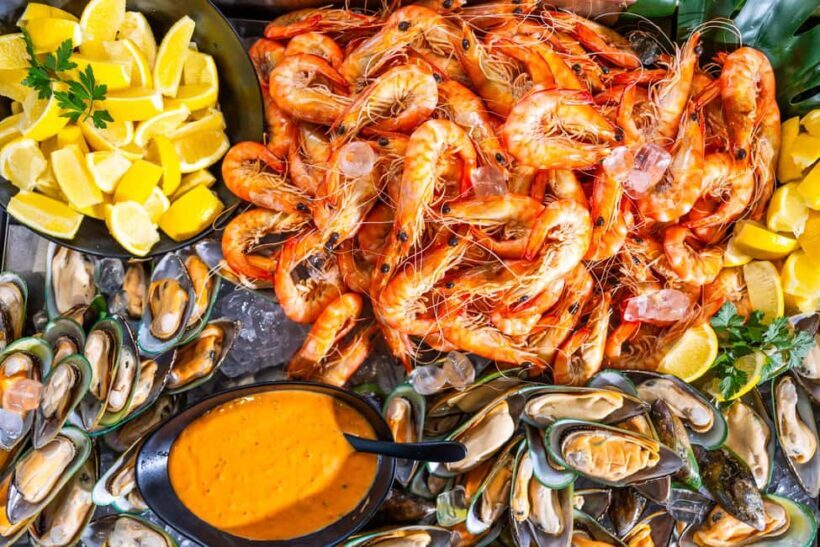 Gold Coast: Sightseeing Cruise with Buffet Lunch - Who Is This Experience Best For?