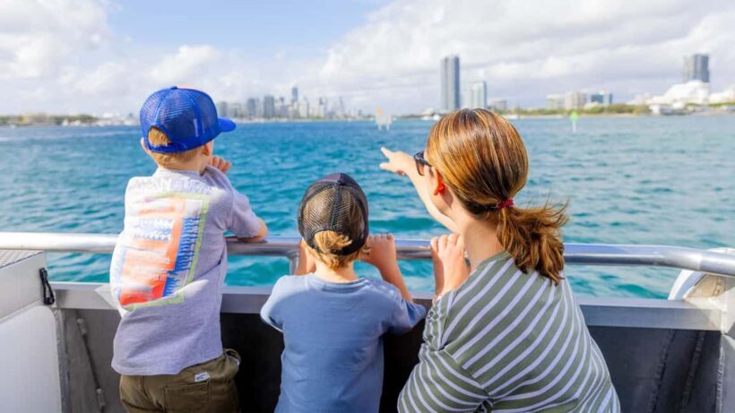 Gold Coast: Sightseeing Hop-on Hop-off Cruise - Insights from Reviews