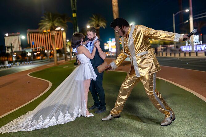 Gold Elvis Wedding or Vow Renewal at Las Vegas Sign - Introduction: A Unique Vegas Tradition
