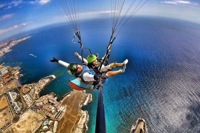 GOLD Paragliding Flight Including Videos/Photos, T-Shirt and a Bottle of Cava - Booking and Cancellation Details