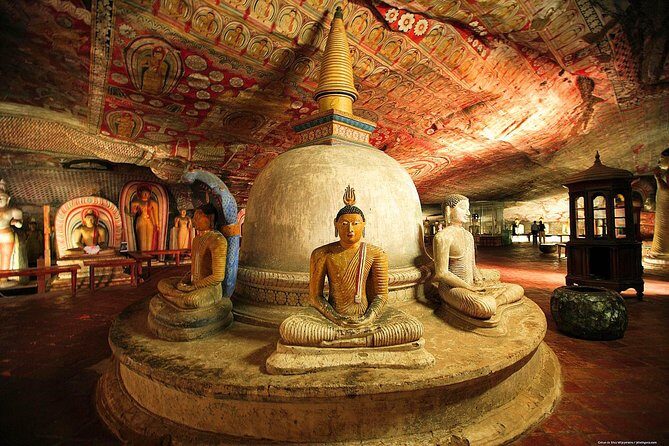Golden beach Negombo to lion rock sigiriya hiking - Key Points