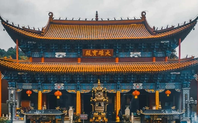 Golden Buddha & Cloud Sea: Emei Mountain Private Tour - Key Points