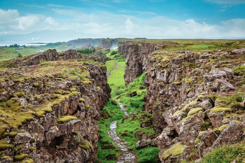 Golden Circle and Kerið Crater Small Group Tour - Starting the Day: Hotel Pickup and Small Group Comfort