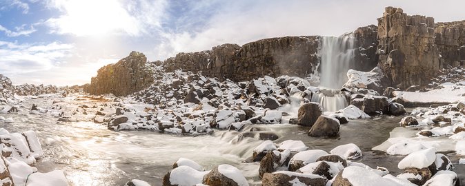 Golden Circle Classic Day Tour From Reykjavik - Experiencing the Geysir Geothermal Area