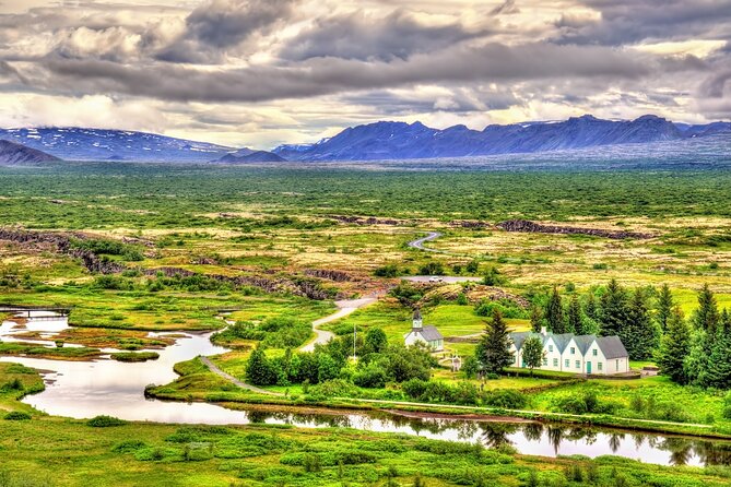 Golden Circle Full-Day Tour From Reykjavik With Admission to Sky Lagoon - Experiencing the Geysir Hot Spring Area