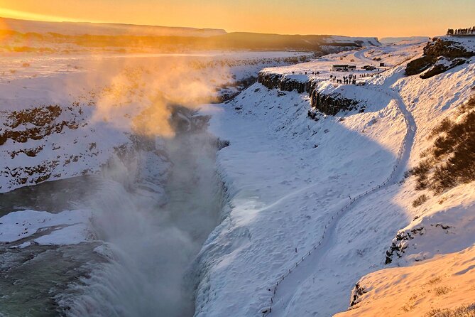 Golden Circle & Northern Lights Tour From Reykjavik - Pickup and Meeting Points