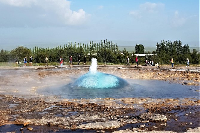 Golden Circle Private Day Tour - up to 9 Passengers - Geological Wonders