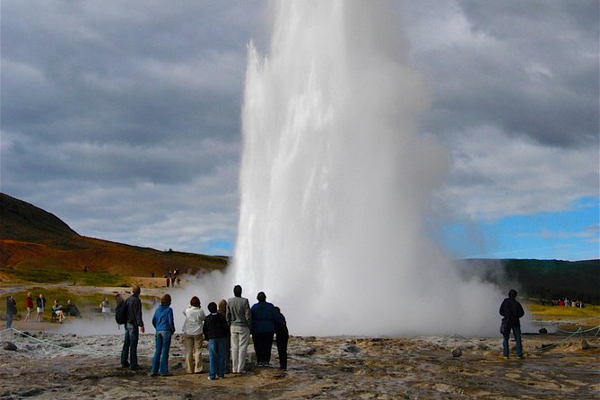 Golden Circle & Secret Lagoon & Friðheimar (lunch included) - PRIVATE TOUR - Assessing the Value