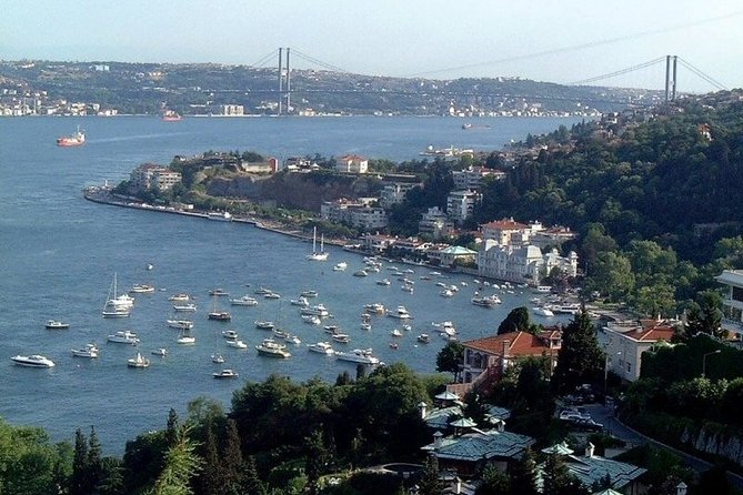 Golden Horn and Bosphorus Boat Tour in Istanbul - Transportation and Convenience