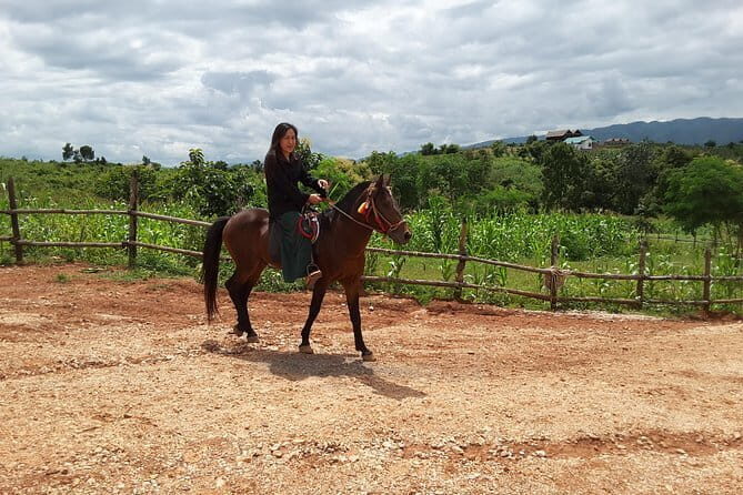 Golden Rock Day Return Trip from Yangon - Scenic Views and Photo Opportunities