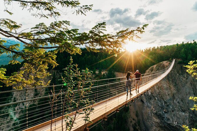 Golden Sky Bridge & Yoho National Park Private Day Tour - A Close Look at the Itinerary