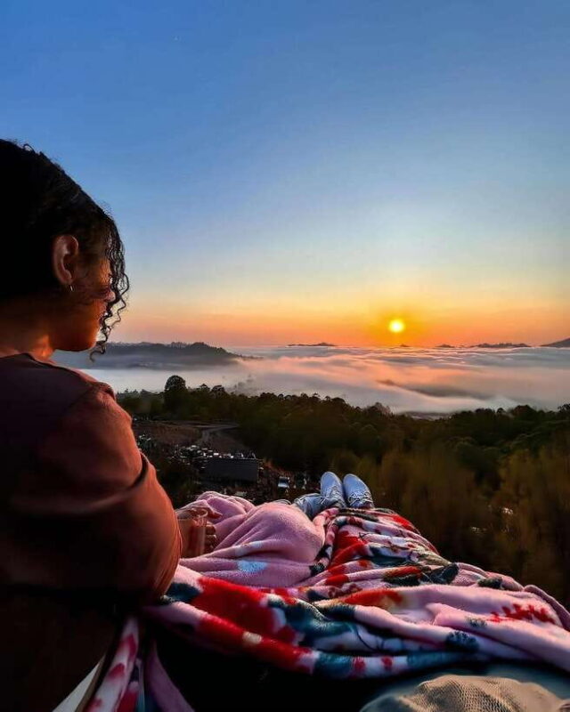 Golden Sunrise Trek & Hot Springs Escape - All Inclusive - Key Points