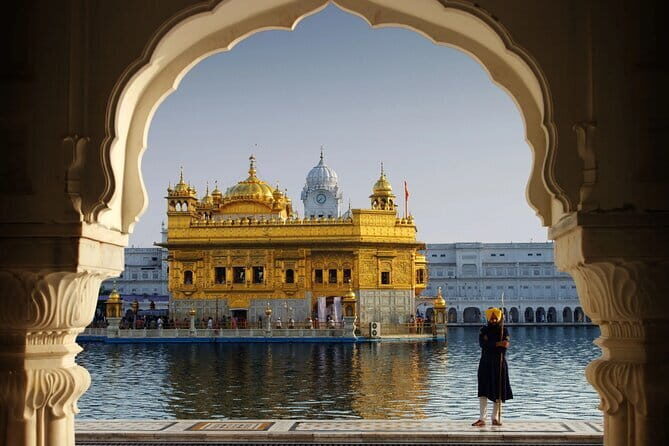 Golden Temple & Wagah Border in Amritsar with Punjabi Lunch - Practical Details and Comfort