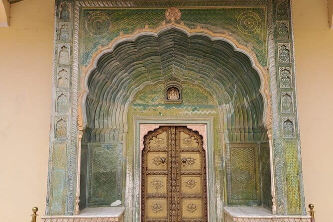 Golden Triangle Agra Jaipur with Lalit Private Drivers India - What the Reviews Say