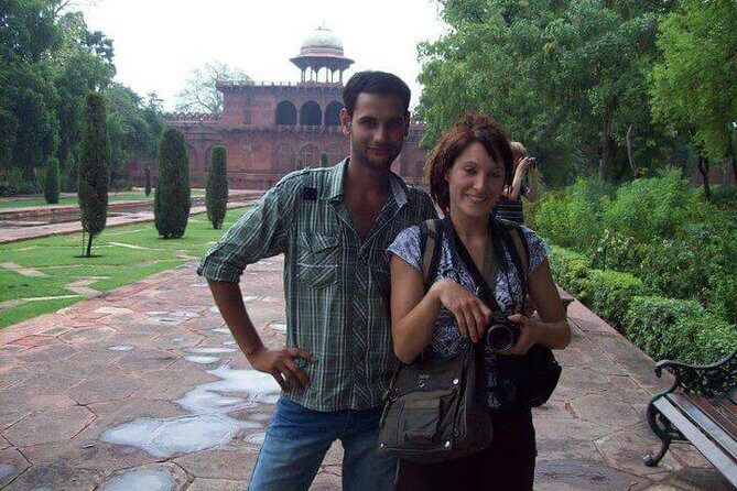 Golden Triangle Tour with Chand baori 4 Night and 5 Days - Transportation and Accommodation