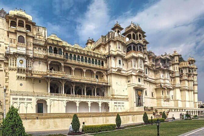 Golden Triangle With Ganges River - The Value of This Tour