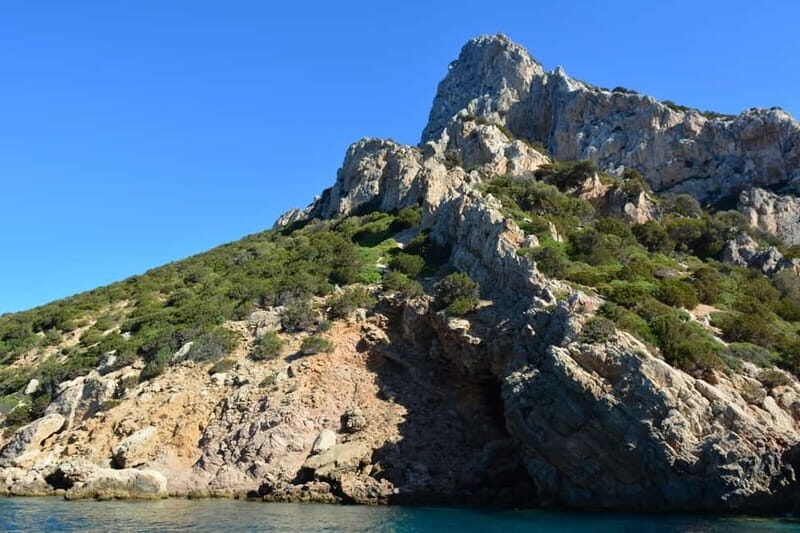Golfo Aranci: Tavolara and Molara Snorkeling Dinghy Tour - Exploring Sardinia’s Marine Marvels: The Tavolara and Molara Snorkeling Tour