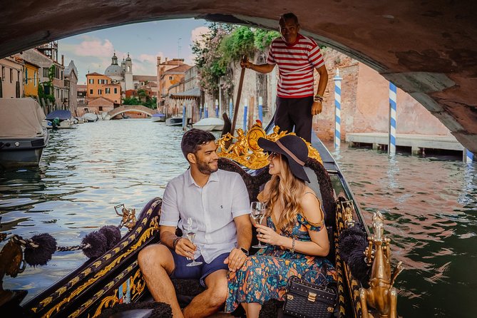 Gondola Ride and Aperitif in a Venetian Palace - Why the Price Matters: Is It Worth It?