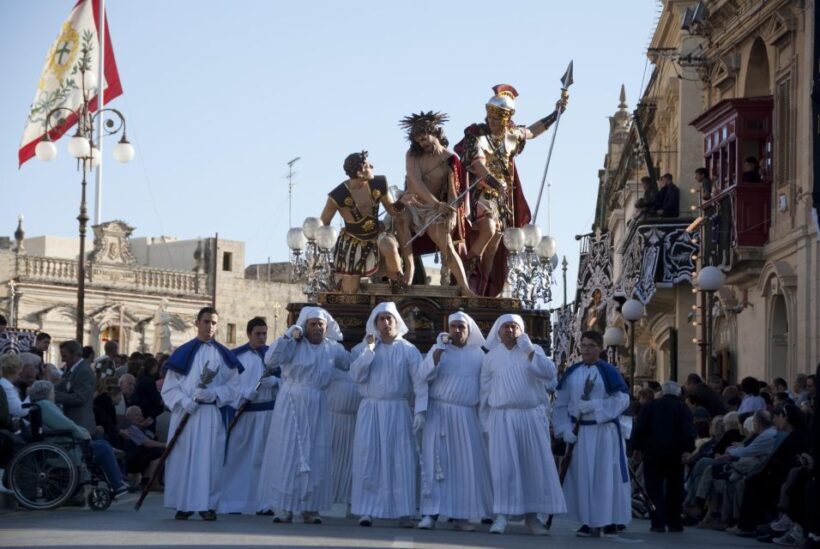 Good Friday Easter Procession with Commentary and Transport - The Cultural Significance and Practical Details