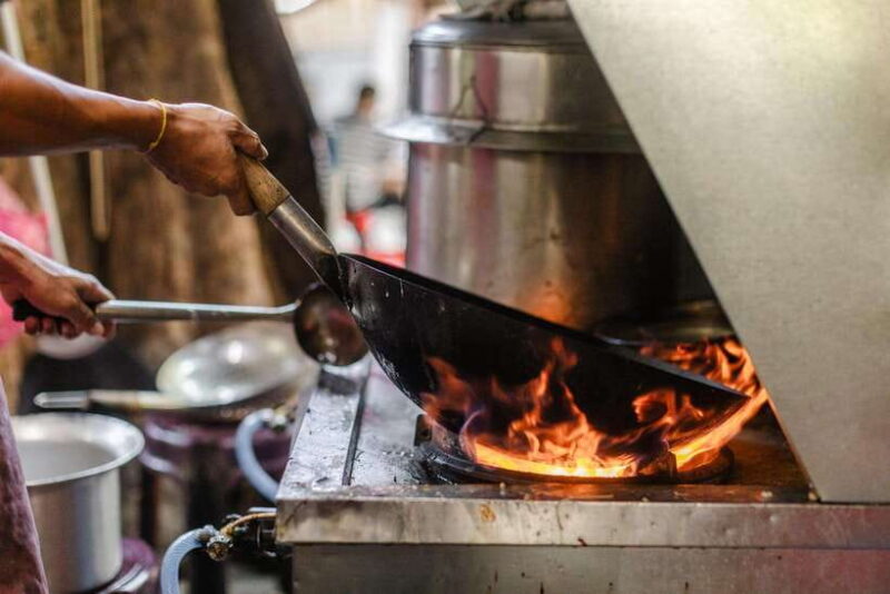 Good Morning Penang Food Tour with 15+ Tastings - The Guide: Knowledge and Engagement