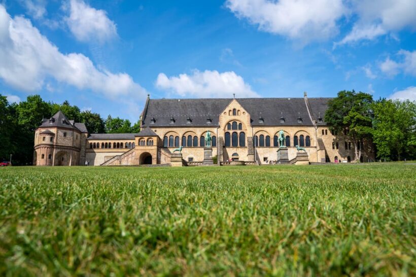 Goslar: Guided tour of the Imperial Palace - A Closer Look at the Imperial Palace Experience