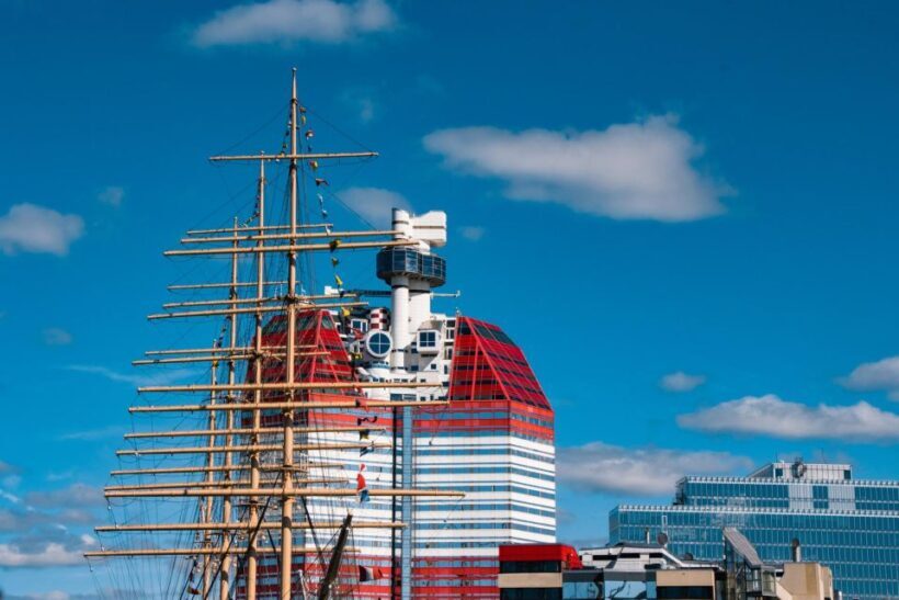 Gothenburg: Express Walk with a Local in 60 minutes - Who Should Consider This Tour?