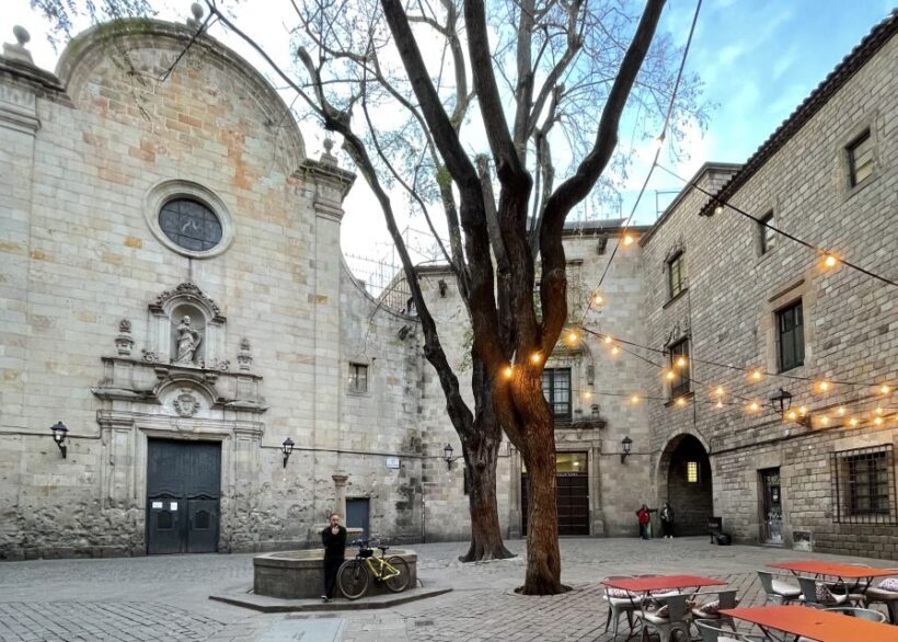 Gothic Quarter and Old City - Why Choose This Tour?