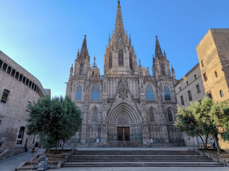 Gothic Quarter & Gaudí's Treasures Small-Group Tour - An In-Depth Look at the Tour Experience