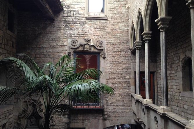 Gothic Quarter & Picasso Museum Private Tour - Highlights of the Picasso Museum