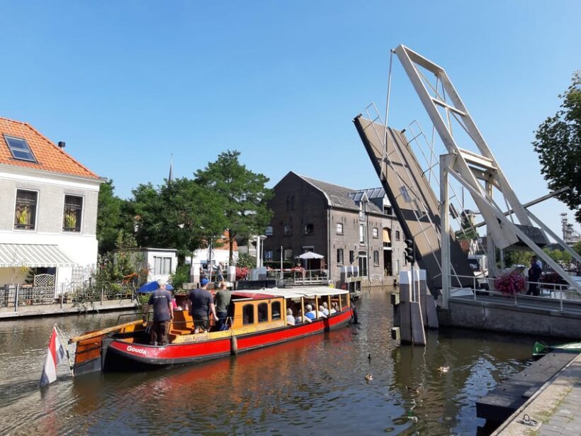Gouda: Historical Canal Cruise - The Sum Up