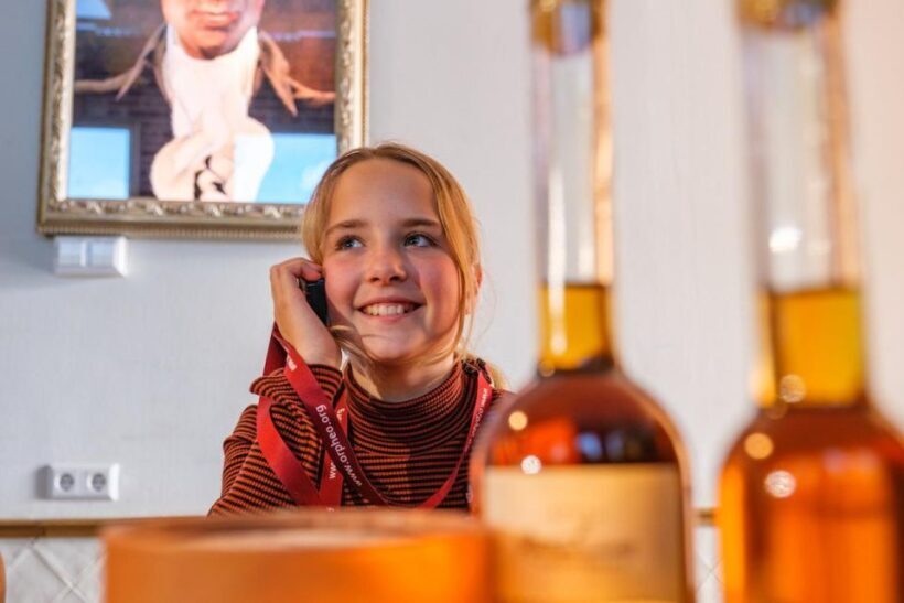 Gouda: Syrup Waffle Factory Ticket with a Waffle - A Detailed Look at the Gouda Syrup Waffle Tour