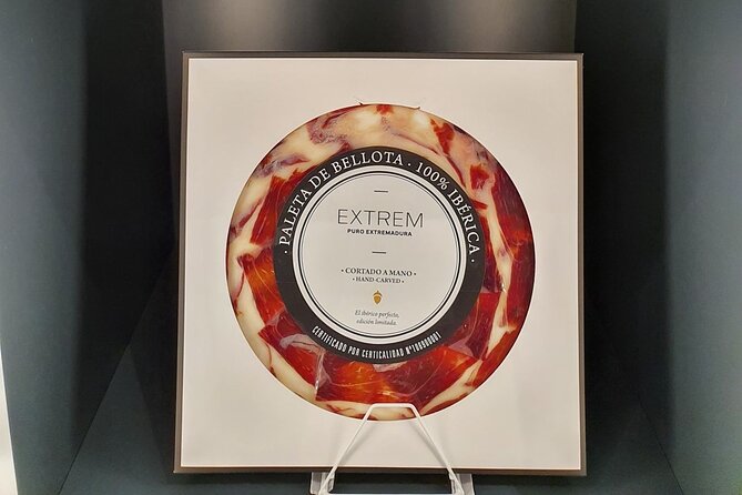 Gourmet Tasting of Iberian Ham Oil and Wine Small Group in Madrid - The Quality of Food and Drink