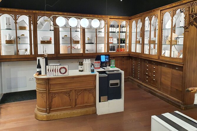 Gourmet Tasting of Iberian Ham Oil and Wine Small Group in Madrid - The Bottom Line