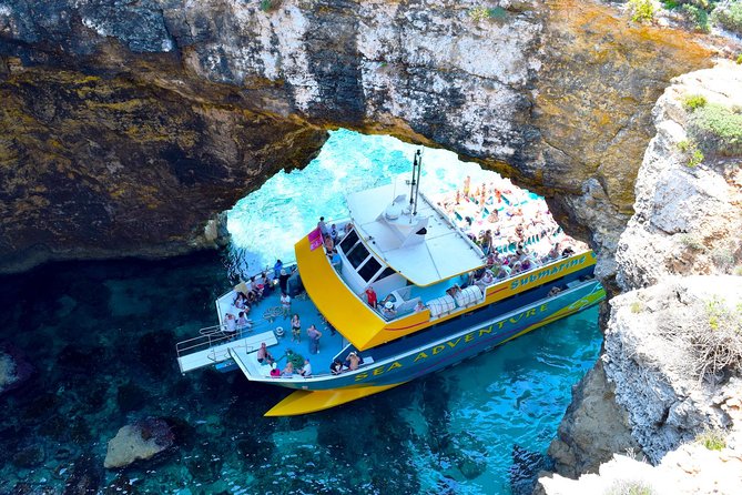Gozo and Comino Islands: Blue Lagoon, Crystal Lagoon & Caves - Exploring the Blue Lagoon