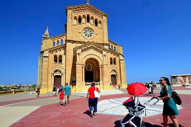 Gozo Blue Lagoon and Sea Caves Full Day Cruise Tour - Facilities and Amenities Onboard
