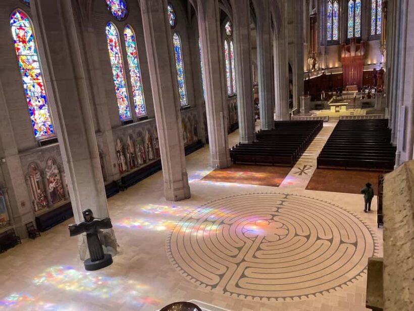 Grace Cathedral Guided Tour: Experience the Wonder - An In-Depth Look at the Grace Cathedral Guided Tour