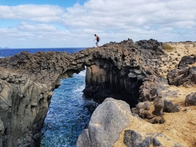 Graciosa Island: Jeep Safari Playa De las Conchas - Transportation and Logistics
