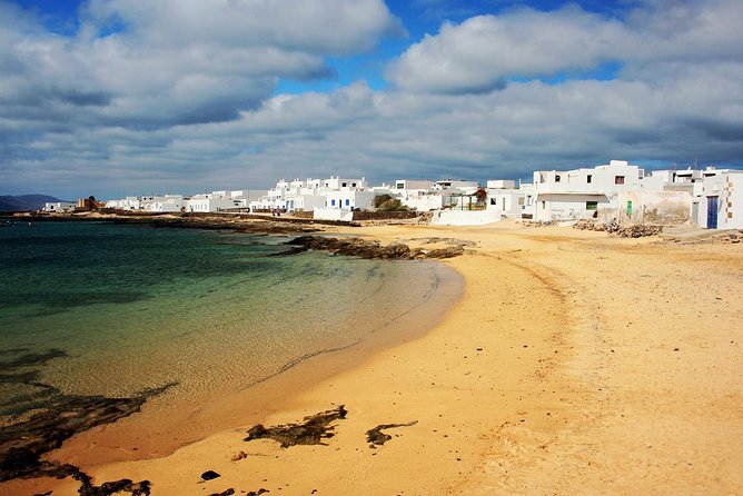 Graciosa Marine Reserve Catamaran Day Trip with Transfers - Who Should Consider This Tour?