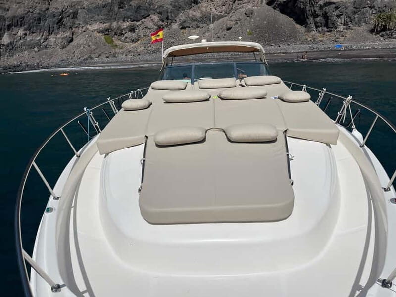 Gran Canaria: Shared yacht excursion with beverages, lunch and snorkeling - A Full Breakdown of the Yacht Experience
