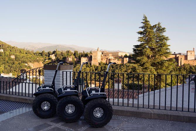 Granada: 3-hour Historical Tour by Segway - Equipment and Group Size