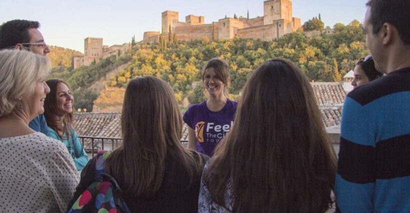 Granada: Albaicín and Sacromonte 2.5-Hour Walking Tour - An In-Depth Look at the Tour