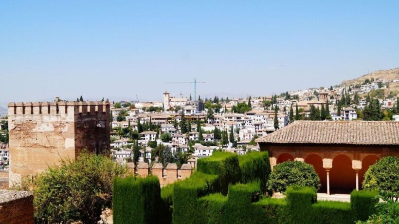 Granada (Albaicín) Private Guided Walking Tour - An Authentic Journey Through Granadas Albaicín