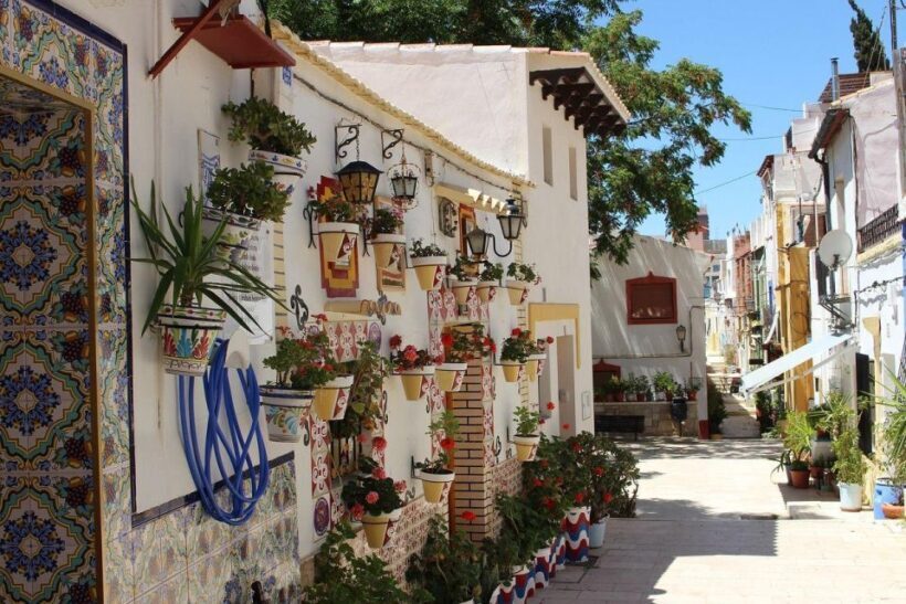 Granada (Albaicín) Private Guided Walking Tour - FAQs