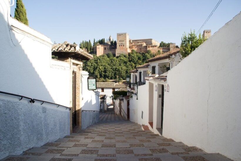 Granada: Albaicín & Sacromonte Walking Tour & Flamenco Show - Final Thoughts: Is This Tour Right for You?