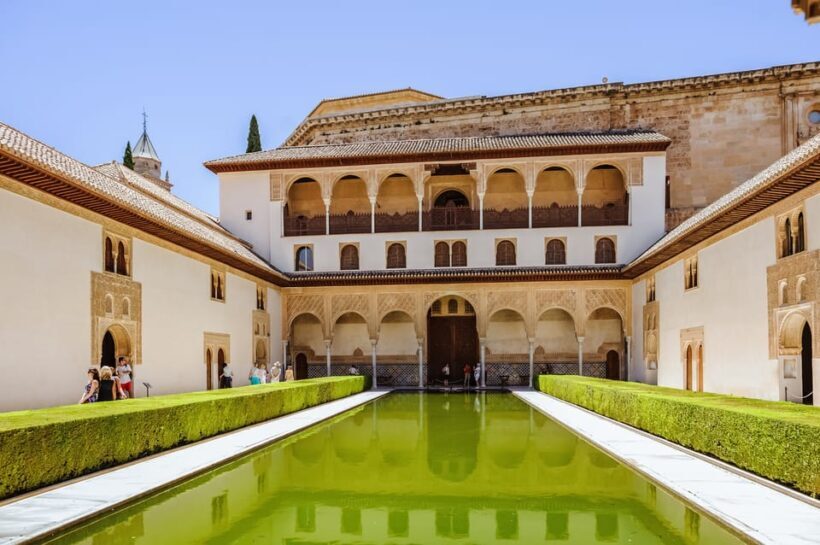 Granada: Alhambra and Nasrid Palaces Entry Ticket - Practical Tips for Your Visit
