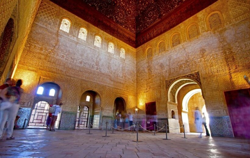 Granada: Alhambra and Nasrid Palaces Private Tour - The Sum Up: Who Is This Tour For?