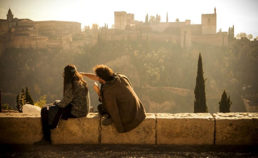 Granada: Alhambra, Cathedral, Royal Chapel and Albayzin tour - A Closer Look at What You Can Expect