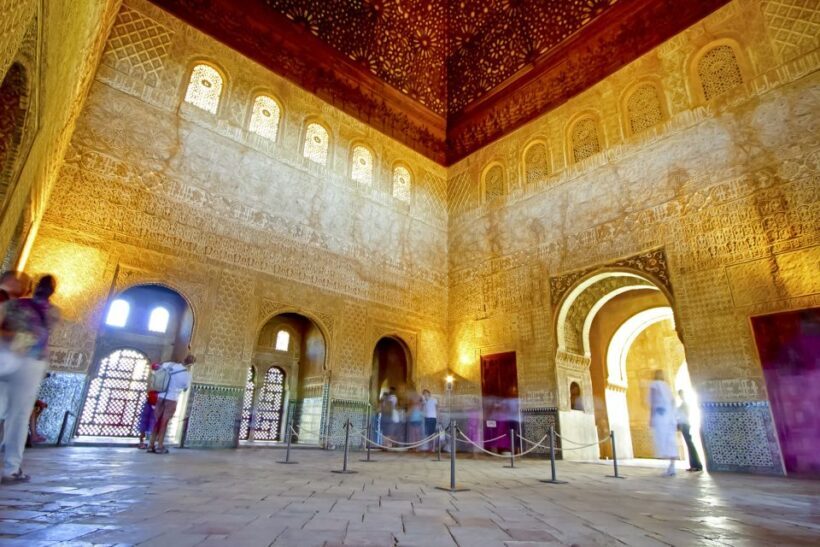 Granada: Alhambra Fast-Track Guided Tour - Why This Tour Is a Strong Choice