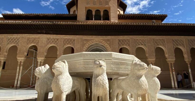 Granada: Alhambra & Generalife Fast-Track Guided Tour - The Itinerary in Detail