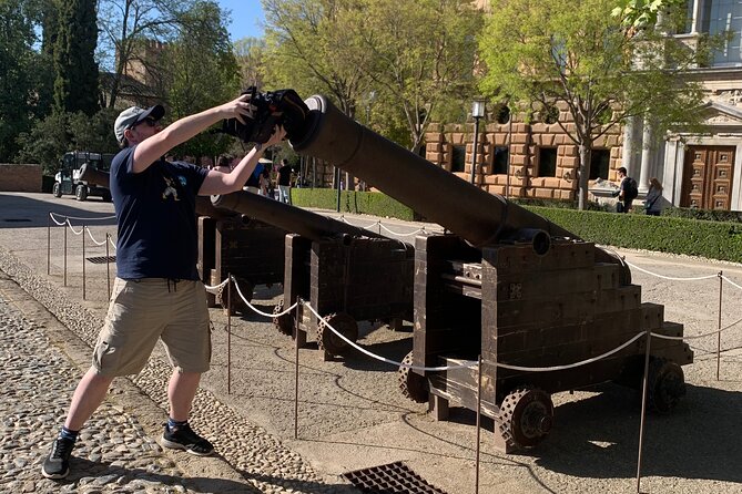 Granada (Alhambra) Scavenger Hunt and Sights Self-Guided Tour - FAQ